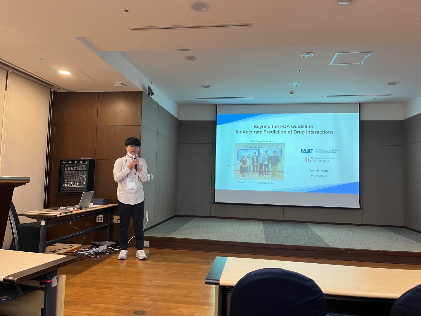 BIMAG members participated in KSIAM 2022 Annual Meeting. 우리 그룹 연구원들이 한국 ...