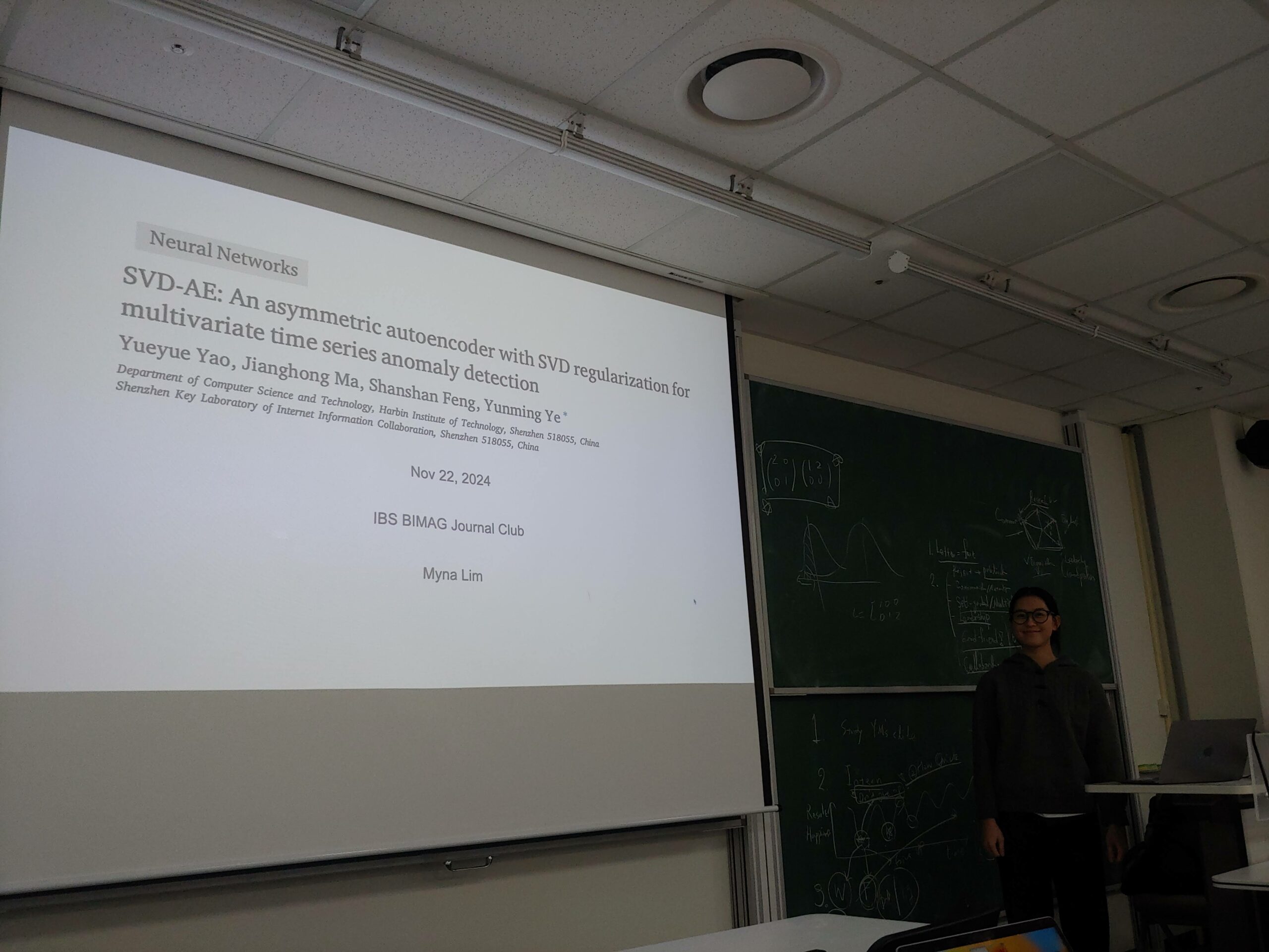Myna Lim gave a talk on "SVD-AE : An asymmetric autoencoder with SVD regularization for ...